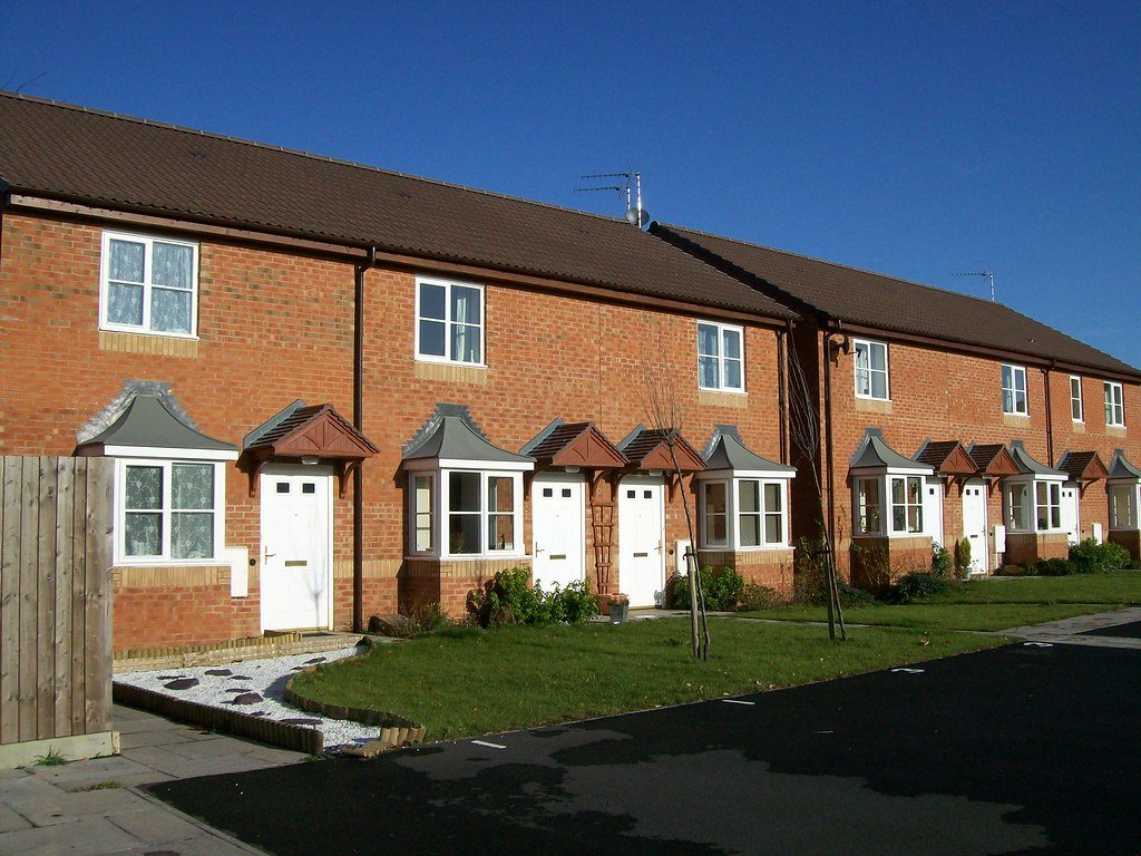 Five Reasons why shared housing is popular among millennials - MindxMaster