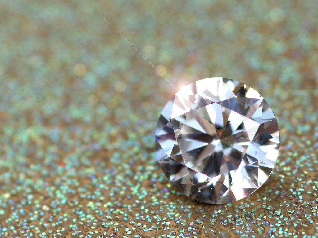 Everything you need to know about Lab Created Diamonds. - MindxMaster