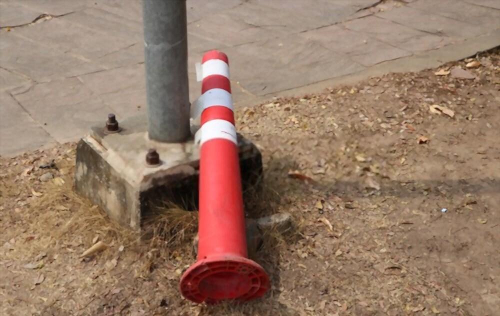 Removable Bollards for Better Access and Security - MindxMaster